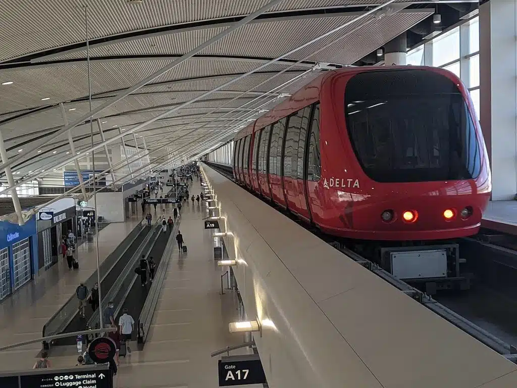 Detroit Advertising Agency - AdvertiseMint